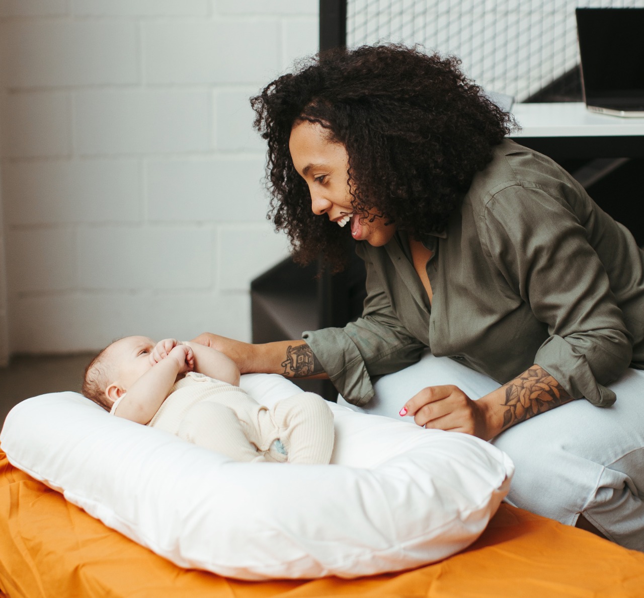 Ninho para bebê: mais praticidade na rotina das mamães - Blog Yogi Baby Co